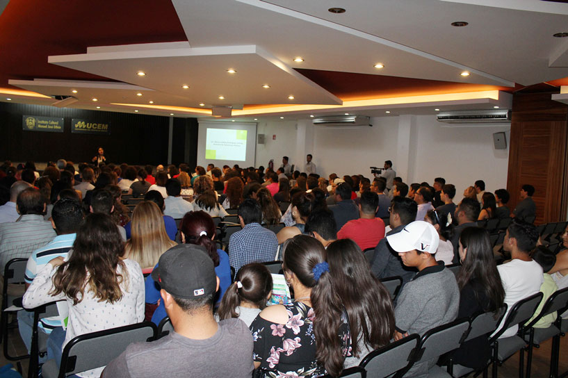 Instalaciones UCEM :: Universidad del Centro de México