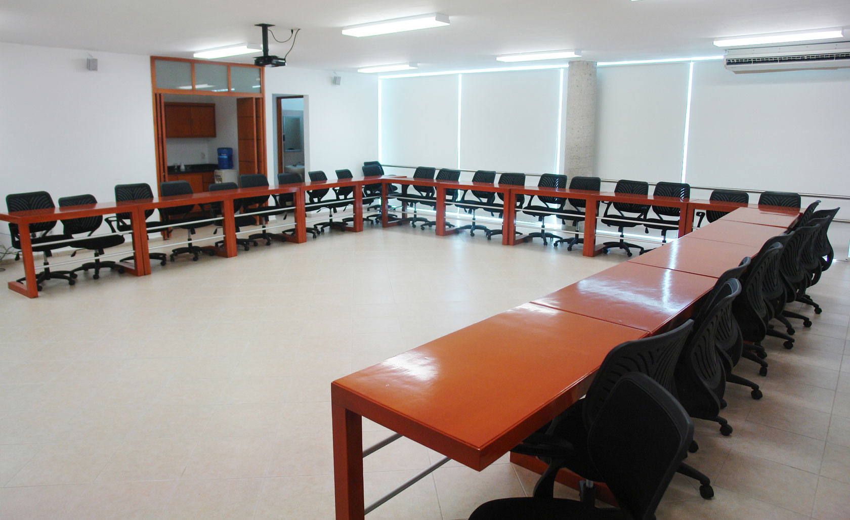 Instalaciones UCEM :: Universidad del Centro de México